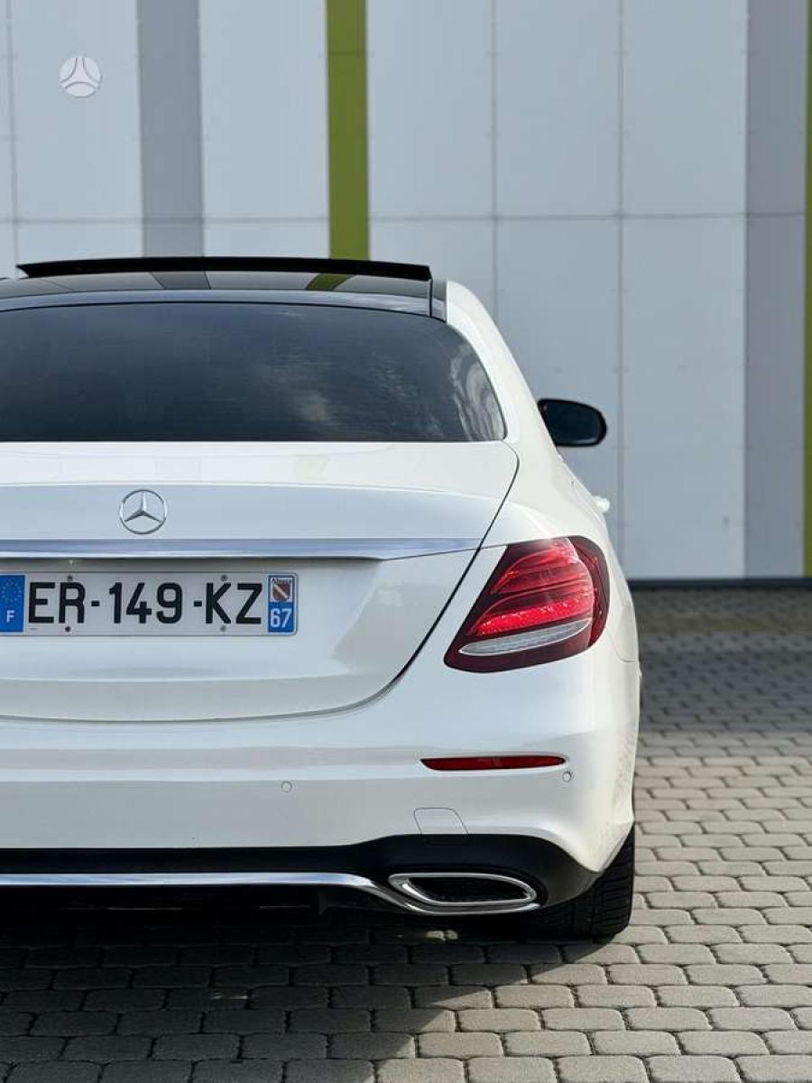 Balts Mercedes-Benz E 350 2017 Tauragė, ar dzinēja tilpumu 2.99 L un nobraukumu 288 tūkst. km par 16500 €, foto 25 vietnē AUTOMOTO.COM.LV