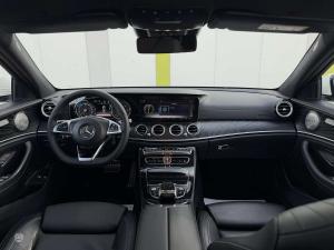 Balts Mercedes-Benz E 350 2017 Tauragė, ar dzinēja tilpumu 2.99 L un nobraukumu 288 tūkst. km par 16500 €, foto 42 vietnē AUTOMOTO.COM.LV
