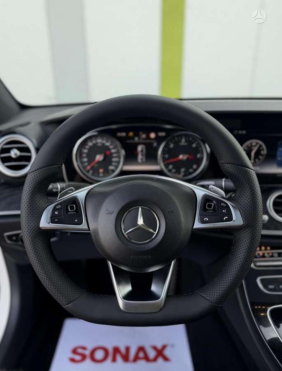 Balts Mercedes-Benz E 350 2017 Tauragė, ar dzinēja tilpumu 2.99 L un nobraukumu 288 tūkst. km par 16500 €, foto 46 vietnē AUTOMOTO.COM.LV