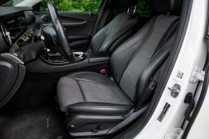 White Mercedes-Benz E 350 2017 in Elektrenai, with an engine capacity of 2.99 L and mileage of 175 thousand km for 23400 €, photo 11 on AUTOMOTO.COM.LV