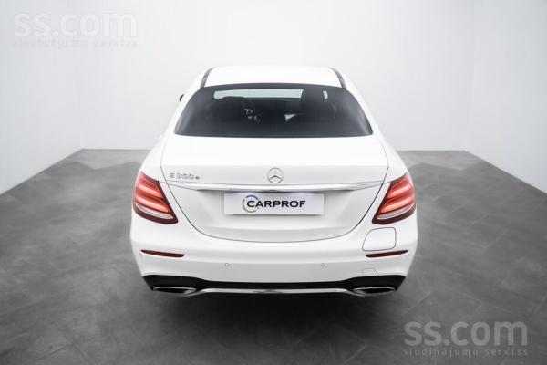 White Mercedes-Benz E 350 2018 in Tallinn, with an engine capacity of 2.00 L and mileage of 112 thousand km for 19999 €, photo 7 on AUTOMOTO.COM.LV