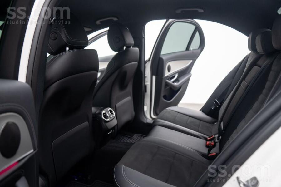 Balts Mercedes-Benz E 350 2018 Tallina, ar dzinēja tilpumu 2.00 L un nobraukumu 112 tūkst. km par 19999 €, foto 11 vietnē AUTOMOTO.COM.LV