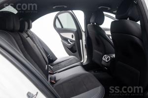 Balts Mercedes-Benz E 350 2018 Tallina, ar dzinēja tilpumu 2.00 L un nobraukumu 112 tūkst. km par 19999 €, foto 12 vietnē AUTOMOTO.COM.LV