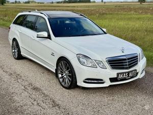 White Mercedes-Benz E 350 2011 in Vilkaviskis, with an engine capacity of 2.99 L and mileage of 333 thousand km for 7700 €, photo 3 on AUTOMOTO.COM.LV