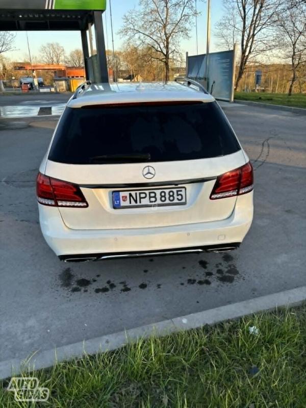 White Mercedes-Benz E 350 2012 in Klaipeda, with an engine capacity of 3.00 L and mileage of 292 thousand km for 9700 €, photo 5 on AUTOMOTO.COM.LV