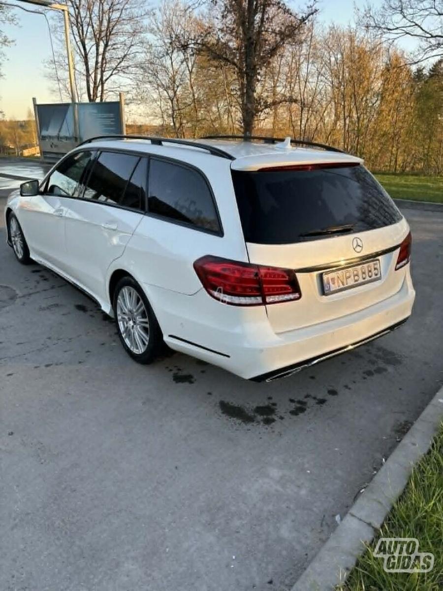 White Mercedes-Benz E 350 2012 in Klaipeda, with an engine capacity of 3.00 L and mileage of 292 thousand km for 9700 €, photo 7 on AUTOMOTO.COM.LV