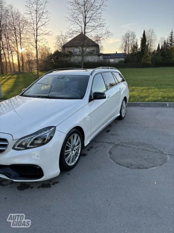 White Mercedes-Benz E 350 2012 in Klaipeda, with an engine capacity of 3.00 L and mileage of 292 thousand km for 9700 €, photo 8 on AUTOMOTO.COM.LV