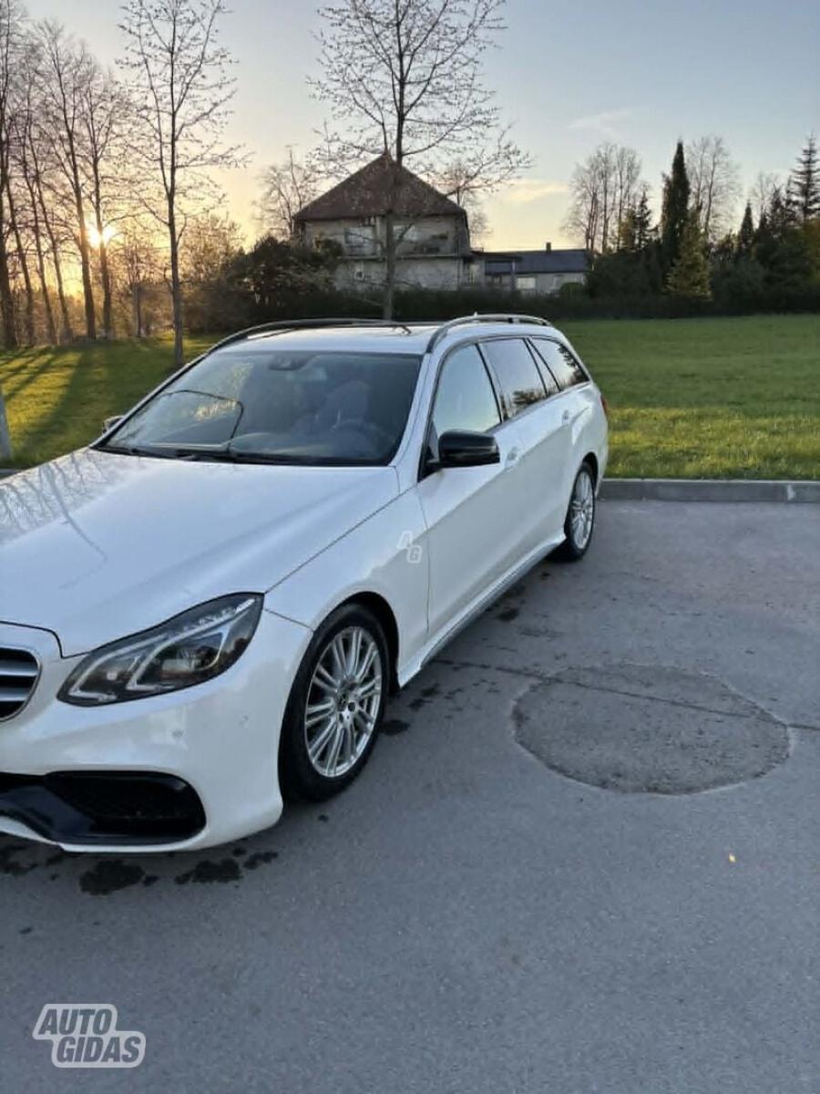 White Mercedes-Benz E 350 2012 in Klaipeda, with an engine capacity of 3.00 L and mileage of 292 thousand km for 9700 €, photo 9 on AUTOMOTO.COM.LV