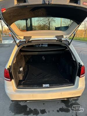 White Mercedes-Benz E 350 2012 in Klaipeda, with an engine capacity of 3.00 L and mileage of 292 thousand km for 9700 €, photo 10 on AUTOMOTO.COM.LV