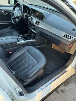 White Mercedes-Benz E 350 2012 in Klaipeda, with an engine capacity of 3.00 L and mileage of 292 thousand km for 9700 €, photo 13 on AUTOMOTO.COM.LV