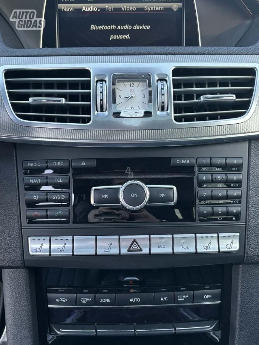 White Mercedes-Benz E 350 2012 in Klaipeda, with an engine capacity of 3.00 L and mileage of 292 thousand km for 9700 €, photo 15 on AUTOMOTO.COM.LV