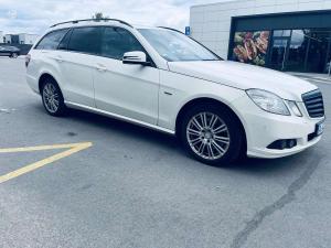White Mercedes-Benz E 350 2012 in Vilnius, with an engine capacity of 3.50 L and mileage of 523 thousand km for 3100 €, photo 4 on AUTOMOTO.COM.LV