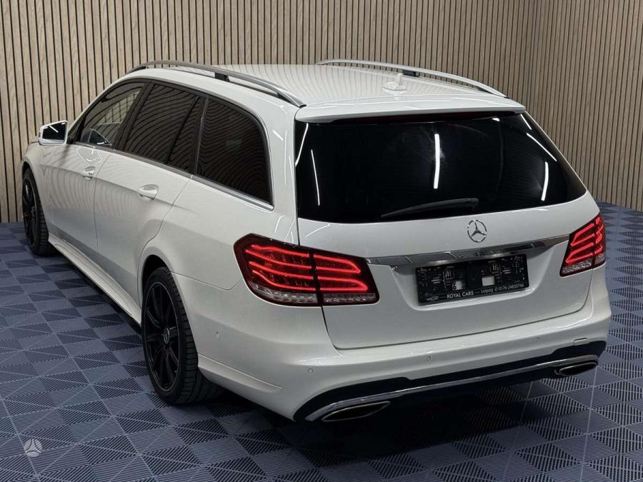 Balts Mercedes-Benz E 350 2013 Marijampole, ar dzinēja tilpumu 2.99 L un nobraukumu 335 tūkst. km par 12200 €, foto 12 vietnē AUTOMOTO.COM.LV