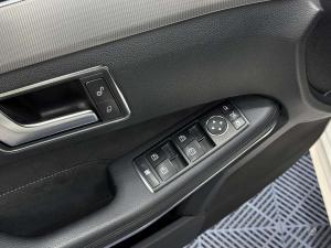 Balts Mercedes-Benz E 350 2013 Marijampole, ar dzinēja tilpumu 2.99 L un nobraukumu 335 tūkst. km par 12200 €, foto 23 vietnē AUTOMOTO.COM.LV
