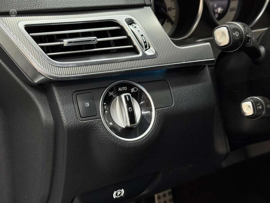 Balts Mercedes-Benz E 350 2013 Marijampole, ar dzinēja tilpumu 2.99 L un nobraukumu 335 tūkst. km par 12200 €, foto 24 vietnē AUTOMOTO.COM.LV