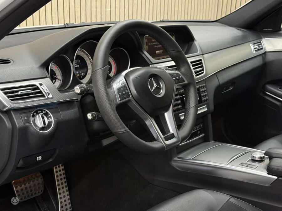 Balts Mercedes-Benz E 350 2013 Marijampole, ar dzinēja tilpumu 2.99 L un nobraukumu 335 tūkst. km par 12200 €, foto 27 vietnē AUTOMOTO.COM.LV