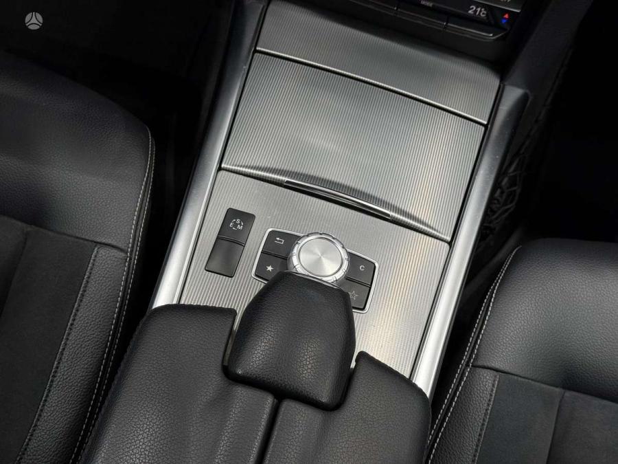 Balts Mercedes-Benz E 350 2013 Marijampole, ar dzinēja tilpumu 2.99 L un nobraukumu 335 tūkst. km par 12200 €, foto 34 vietnē AUTOMOTO.COM.LV