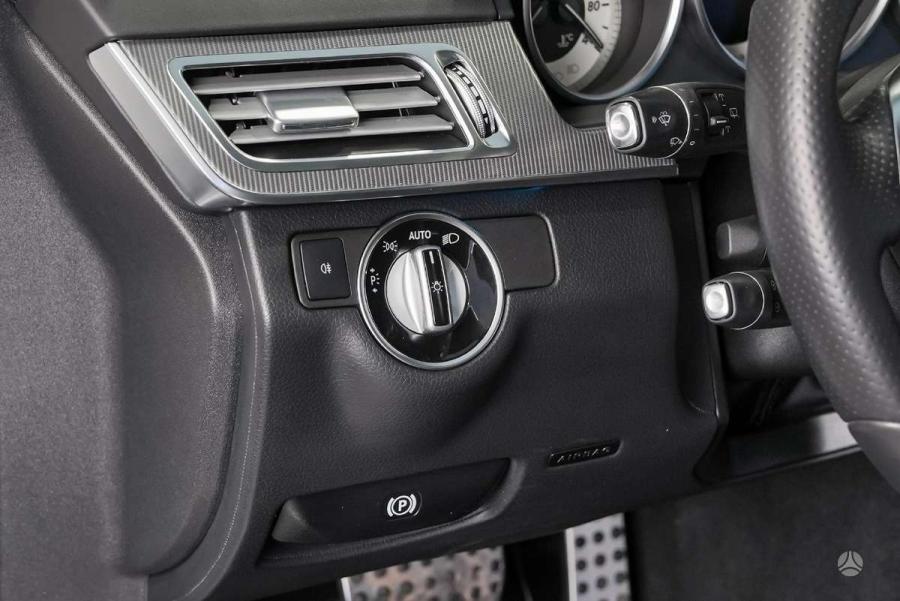 Balts Mercedes-Benz E 350 2014 Marijampole, ar dzinēja tilpumu 2.99 L un nobraukumu 347 tūkst. km par 12450 €, foto 26 vietnē AUTOMOTO.COM.LV