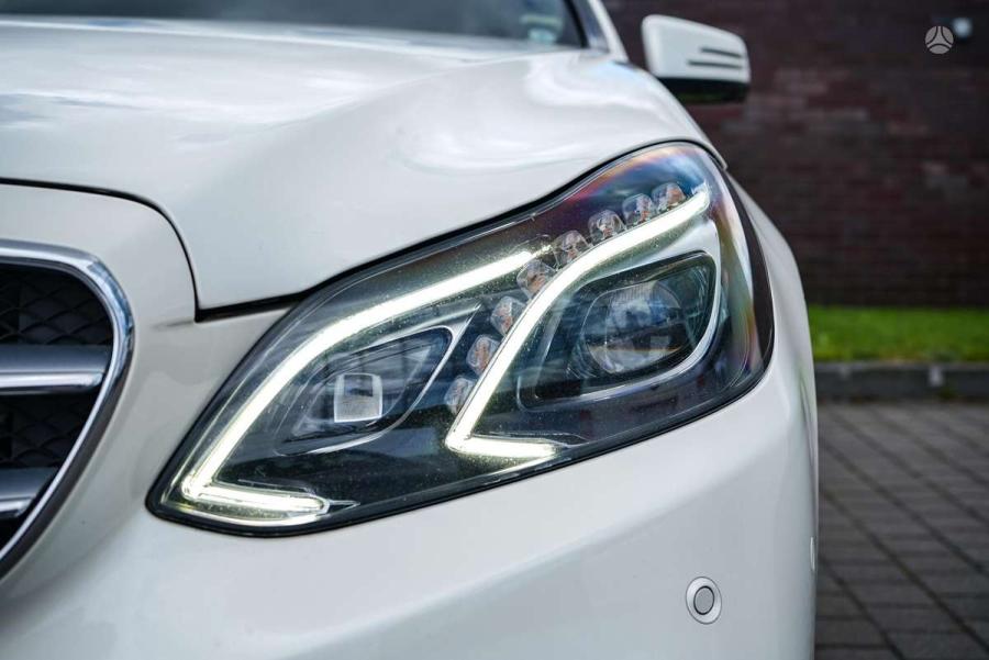 Balts Mercedes-Benz E 350 2014 Marijampole, ar dzinēja tilpumu 2.99 L un nobraukumu 347 tūkst. km par 10450 €, foto 8 vietnē AUTOMOTO.COM.LV