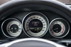 Balts Mercedes-Benz E 350 2014 Marijampole, ar dzinēja tilpumu 2.99 L un nobraukumu 347 tūkst. km par 10450 €, foto 27 vietnē AUTOMOTO.COM.LV