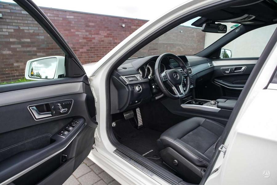Balts Mercedes-Benz E 350 2014 Marijampole, ar dzinēja tilpumu 2.99 L un nobraukumu 347 tūkst. km par 10450 €, foto 28 vietnē AUTOMOTO.COM.LV