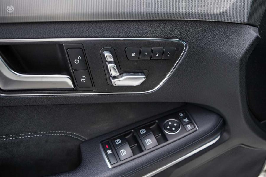 Balts Mercedes-Benz E 350 2014 Marijampole, ar dzinēja tilpumu 2.99 L un nobraukumu 347 tūkst. km par 10450 €, foto 34 vietnē AUTOMOTO.COM.LV