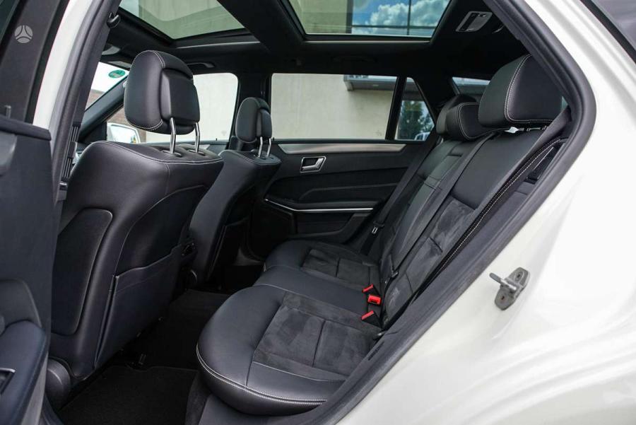Balts Mercedes-Benz E 350 2014 Marijampole, ar dzinēja tilpumu 2.99 L un nobraukumu 347 tūkst. km par 10450 €, foto 38 vietnē AUTOMOTO.COM.LV