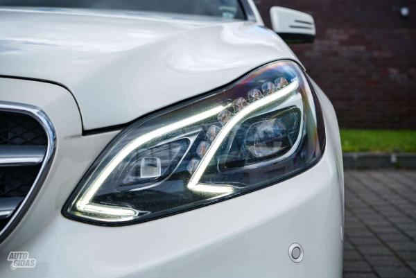 Balts Mercedes-Benz E 350 2014 Kauņa, ar dzinēja tilpumu 3.00 L un nobraukumu 347 tūkst. km par 9250 €, foto 8 vietnē AUTOMOTO.COM.LV