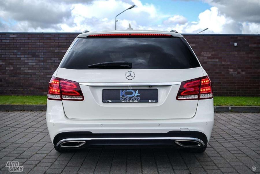 Balts Mercedes-Benz E 350 2014 Kauņa, ar dzinēja tilpumu 3.00 L un nobraukumu 347 tūkst. km par 9250 €, foto 12 vietnē AUTOMOTO.COM.LV