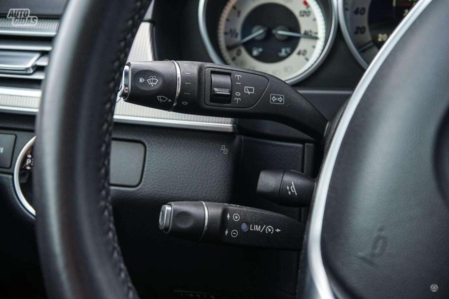 Balts Mercedes-Benz E 350 2014 Kauņa, ar dzinēja tilpumu 3.00 L un nobraukumu 347 tūkst. km par 9250 €, foto 25 vietnē AUTOMOTO.COM.LV