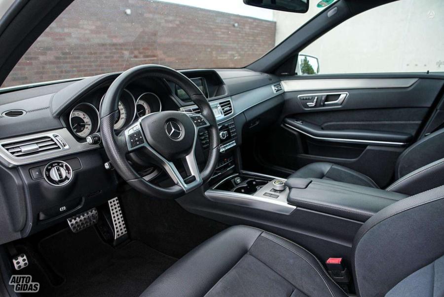 Balts Mercedes-Benz E 350 2014 Kauņa, ar dzinēja tilpumu 3.00 L un nobraukumu 347 tūkst. km par 9250 €, foto 29 vietnē AUTOMOTO.COM.LV