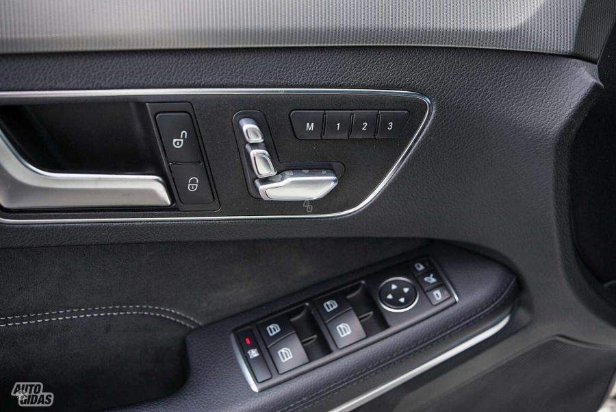 Balts Mercedes-Benz E 350 2014 Kauņa, ar dzinēja tilpumu 3.00 L un nobraukumu 347 tūkst. km par 9250 €, foto 34 vietnē AUTOMOTO.COM.LV