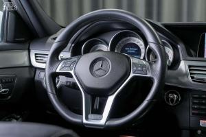 Balts Mercedes-Benz E 350 2015 Marijampole, ar dzinēja tilpumu 3.00 L un nobraukumu 287 tūkst. km par 14550 €, foto 19 vietnē AUTOMOTO.COM.LV