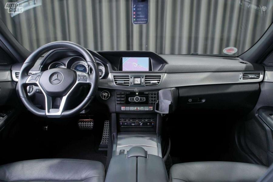 White Mercedes-Benz E 350 2015 in Marijampole, with an engine capacity of 3.00 L and mileage of 287 thousand km for 13550 €, photo 17 on AUTOMOTO.COM.LV