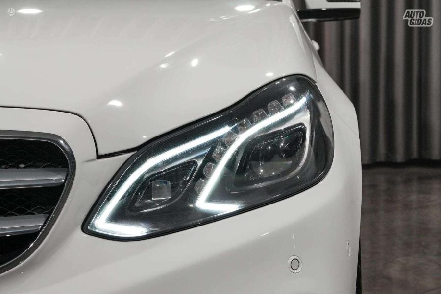 White Mercedes-Benz E 350 2015 in Marijampole, with an engine capacity of 3.00 L and mileage of 287 thousand km for 13150 €, photo 8 on AUTOMOTO.COM.LV