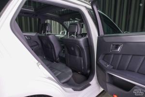 White Mercedes-Benz E 350 2015 in Marijampole, with an engine capacity of 3.00 L and mileage of 287 thousand km for 13150 €, photo 34 on AUTOMOTO.COM.LV