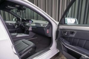 White Mercedes-Benz E 350 2015 in Marijampole, with an engine capacity of 3.00 L and mileage of 287 thousand km for 13150 €, photo 37 on AUTOMOTO.COM.LV