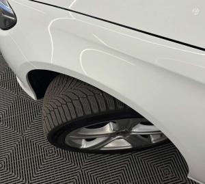 White Mercedes-Benz E 350 2017 in Marijampole, with an engine capacity of 2.99 L and mileage of 293 thousand km for 15450 €, photo 16 on AUTOMOTO.COM.LV