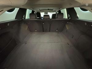 White Mercedes-Benz E 350 2017 in Marijampole, with an engine capacity of 2.99 L and mileage of 293 thousand km for 15450 €, photo 20 on AUTOMOTO.COM.LV