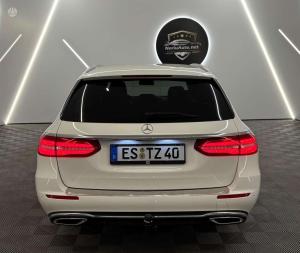 White Mercedes-Benz E 350 2017 in Marijampole, with an engine capacity of 2.99 L and mileage of 293 thousand km for 15450 €, photo 21 on AUTOMOTO.COM.LV