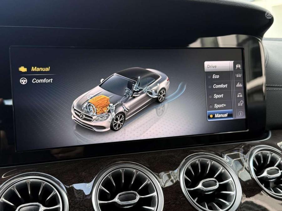 Black Mercedes-Benz E 400 2018 in Vilnius, with an engine capacity of 3.00 L and mileage of 140 thousand km for 26990 €, photo 29 on AUTOMOTO.COM.LV