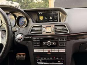 Melns Mercedes-Benz E 400 2015 Viļņa, ar dzinēja tilpumu 3.00 L un nobraukumu 173 tūkst. km par 16000 €, foto 20 vietnē AUTOMOTO.COM.LV