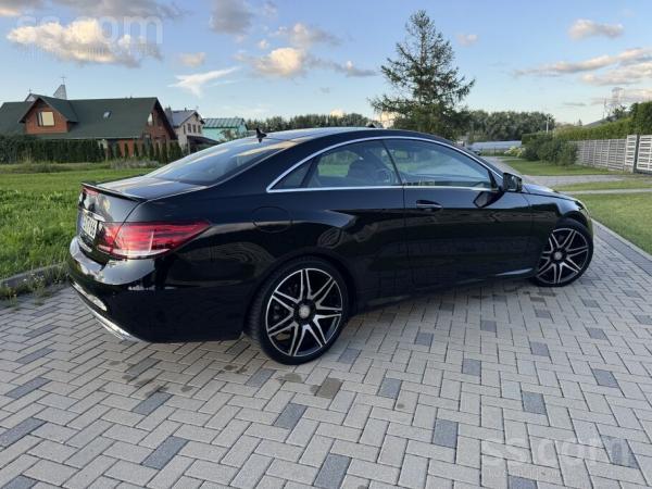 Melns Mercedes-Benz E 400 2015 Rīga, ar dzinēja tilpumu 3.50 L un nobraukumu 269 tūkst. km par 12990 €, foto 2 vietnē AUTOMOTO.COM.LV