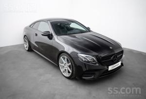 Melns Mercedes-Benz E 400 2018 Tallina, ar dzinēja tilpumu 3.00 L un nobraukumu 148 tūkst. km par 34999 €, foto 4 vietnē AUTOMOTO.COM.LV
