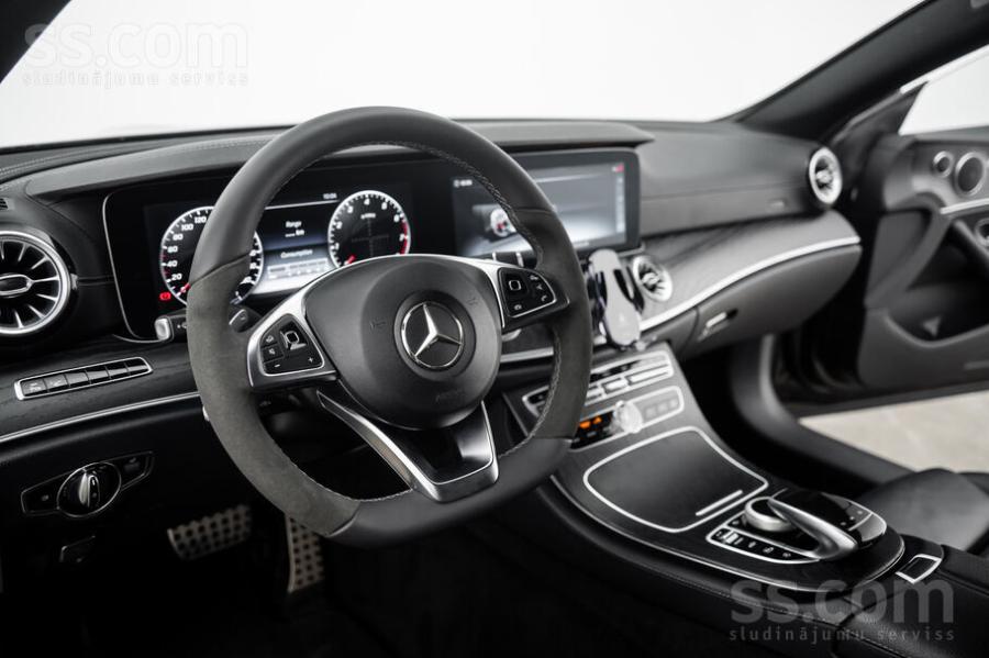 Melns Mercedes-Benz E 400 2018 Tallina, ar dzinēja tilpumu 3.00 L un nobraukumu 148 tūkst. km par 34999 €, foto 8 vietnē AUTOMOTO.COM.LV
