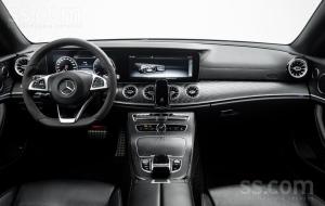 Melns Mercedes-Benz E 400 2018 Tallina, ar dzinēja tilpumu 3.00 L un nobraukumu 148 tūkst. km par 34999 €, foto 14 vietnē AUTOMOTO.COM.LV