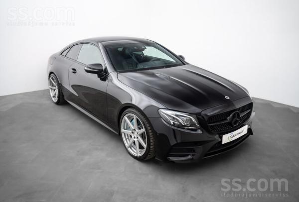 Melns Mercedes-Benz E 400 2018 Tallina, ar dzinēja tilpumu 3.00 L un nobraukumu 148 tūkst. km par 31999 €, foto 3 vietnē AUTOMOTO.COM.LV