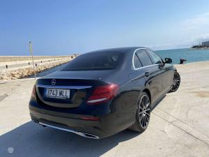 Black Mercedes-Benz E 400 2018 in Plunge, with an engine capacity of 2.93 L and mileage of 201 thousand km for 29000 €, photo 2 on AUTOMOTO.COM.LV