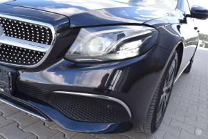 Черный Мерседес Е 400 2019 в Вильнюс, объемом двигателя 2.93 л и пробегом 212 тыс. км за 21000 €, фото 31 на AUTOMOTO.COM.LV