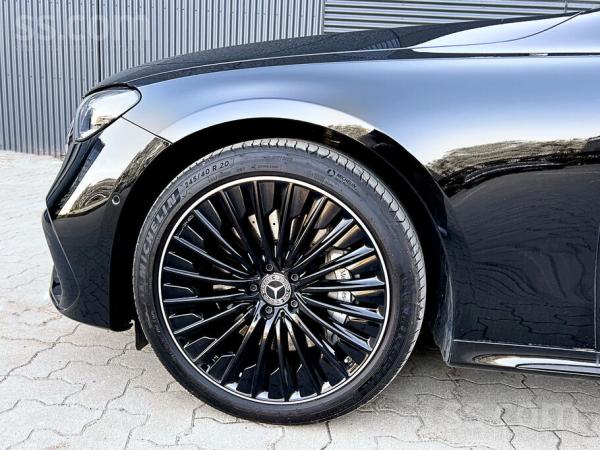 Melns Mercedes-Benz E 400 2024 Rīga, ar dzinēja tilpumu 2.00 L un nobraukumu 18 tūkst. km par 72000 €, foto 5 vietnē AUTOMOTO.COM.LV